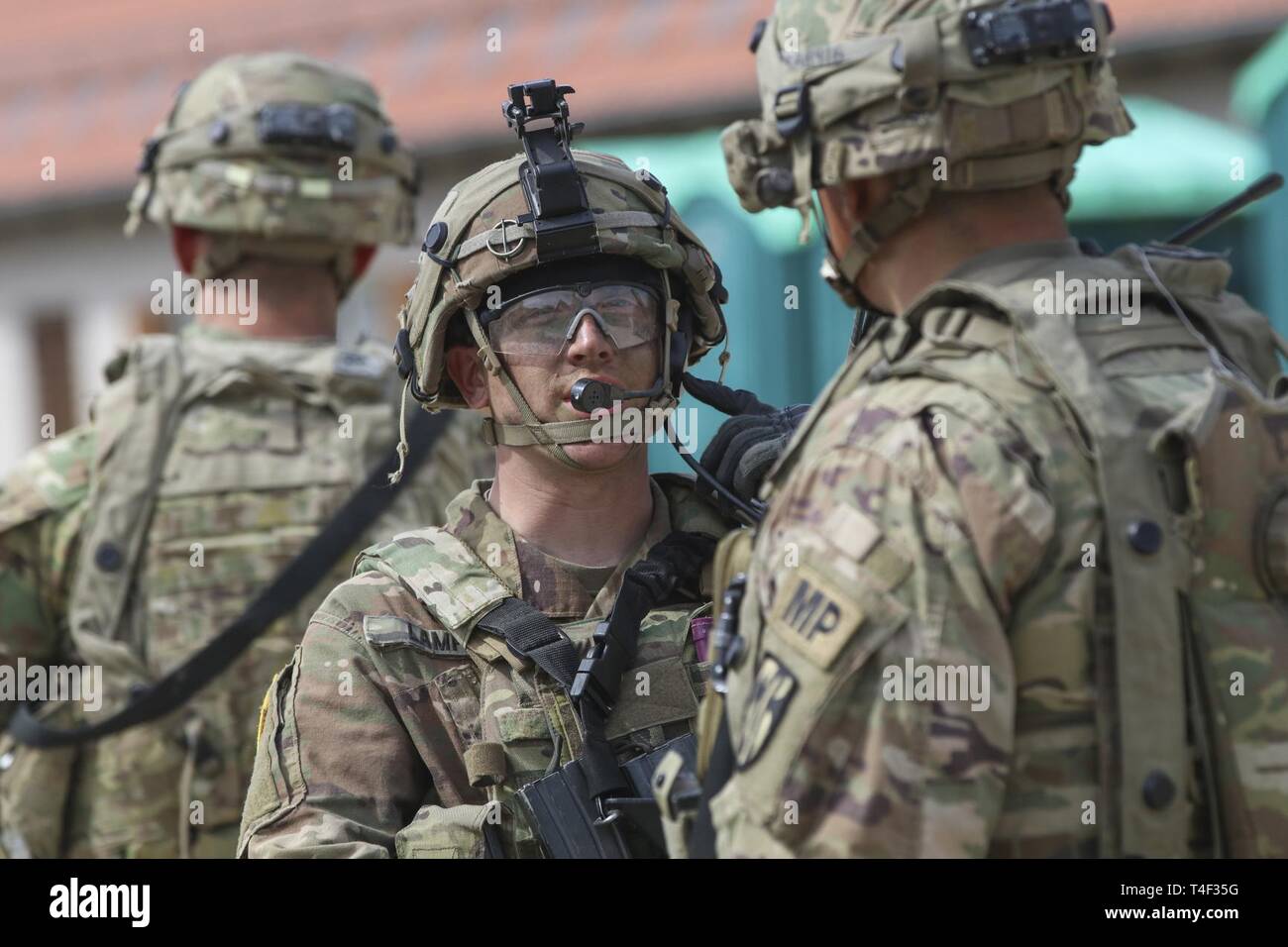 92nd military police company hi-res stock photography and images - Alamy