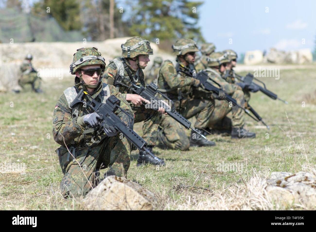 German bundeswehr soldiers march during hi-res stock photography and ...