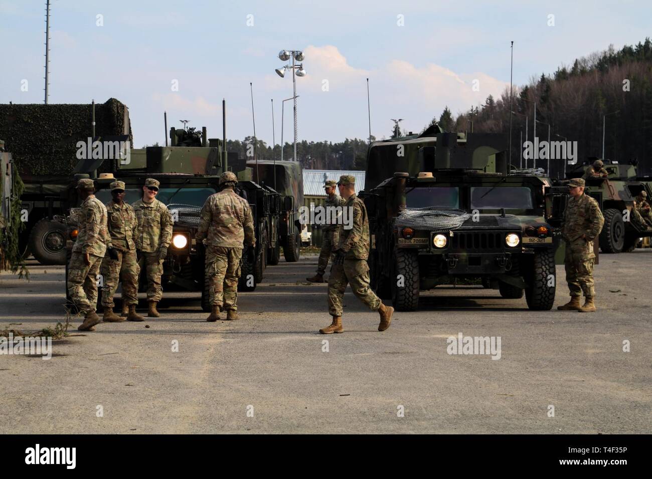 Soldiers assigned to 709th Military Police Battalion, 18th Military ...