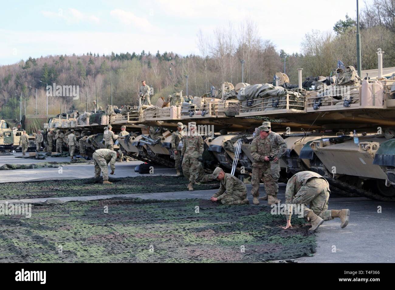 V3 division hi-res stock photography and images - Alamy