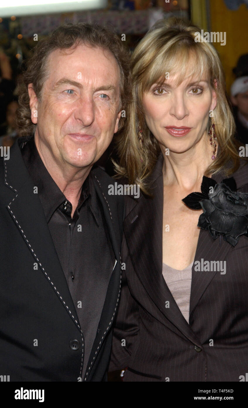 Eric idle and wife hi-res stock photography and images - Alamy