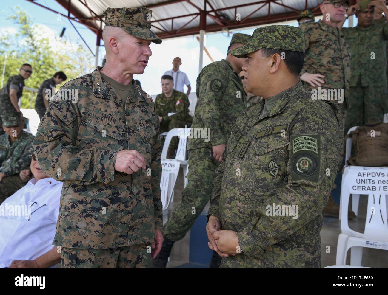 Philippine armed chief lt gen hi-res stock photography and images - Alamy