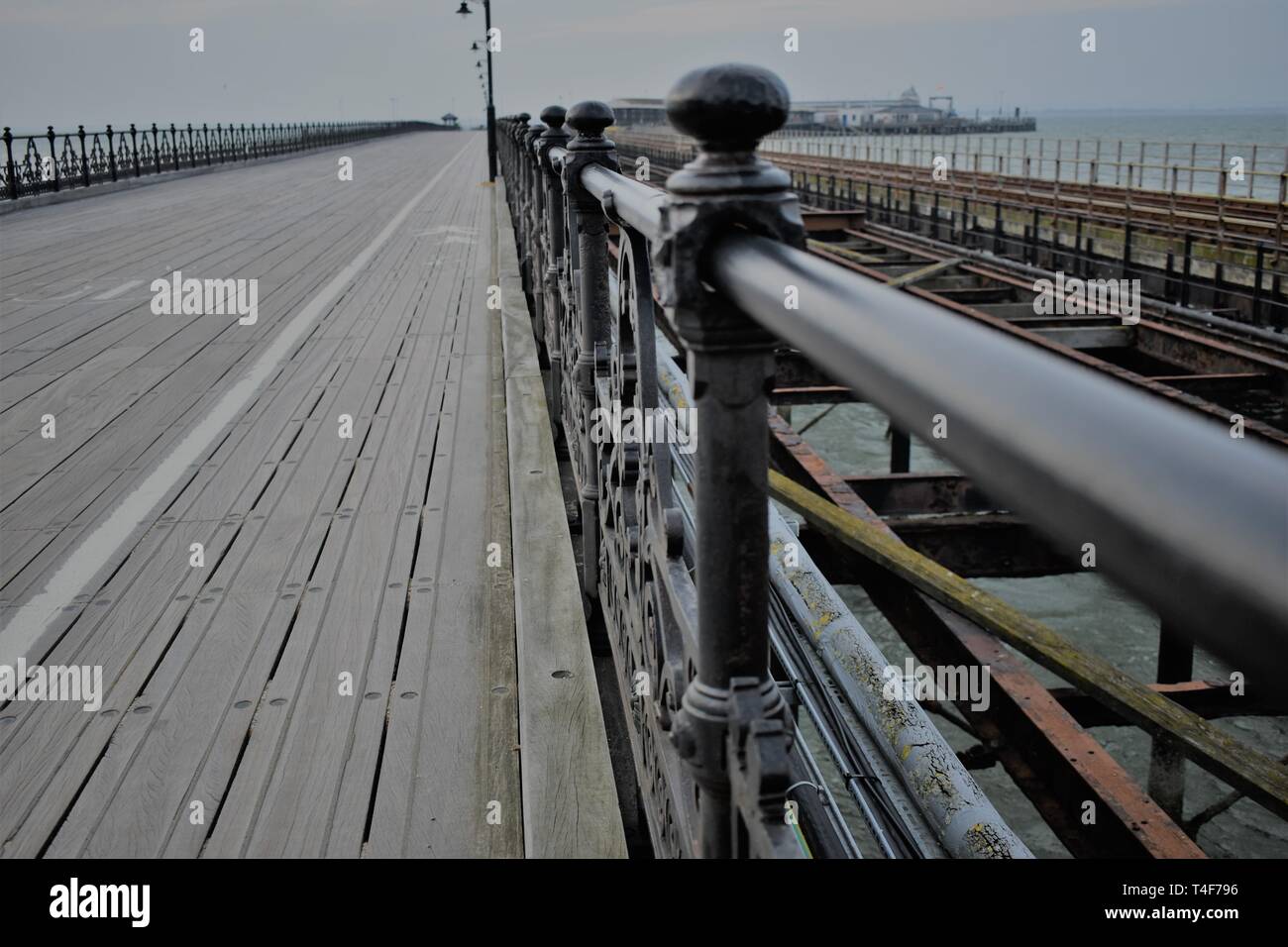 Isle wight railway ryde pier hi-res stock photography and images - Alamy