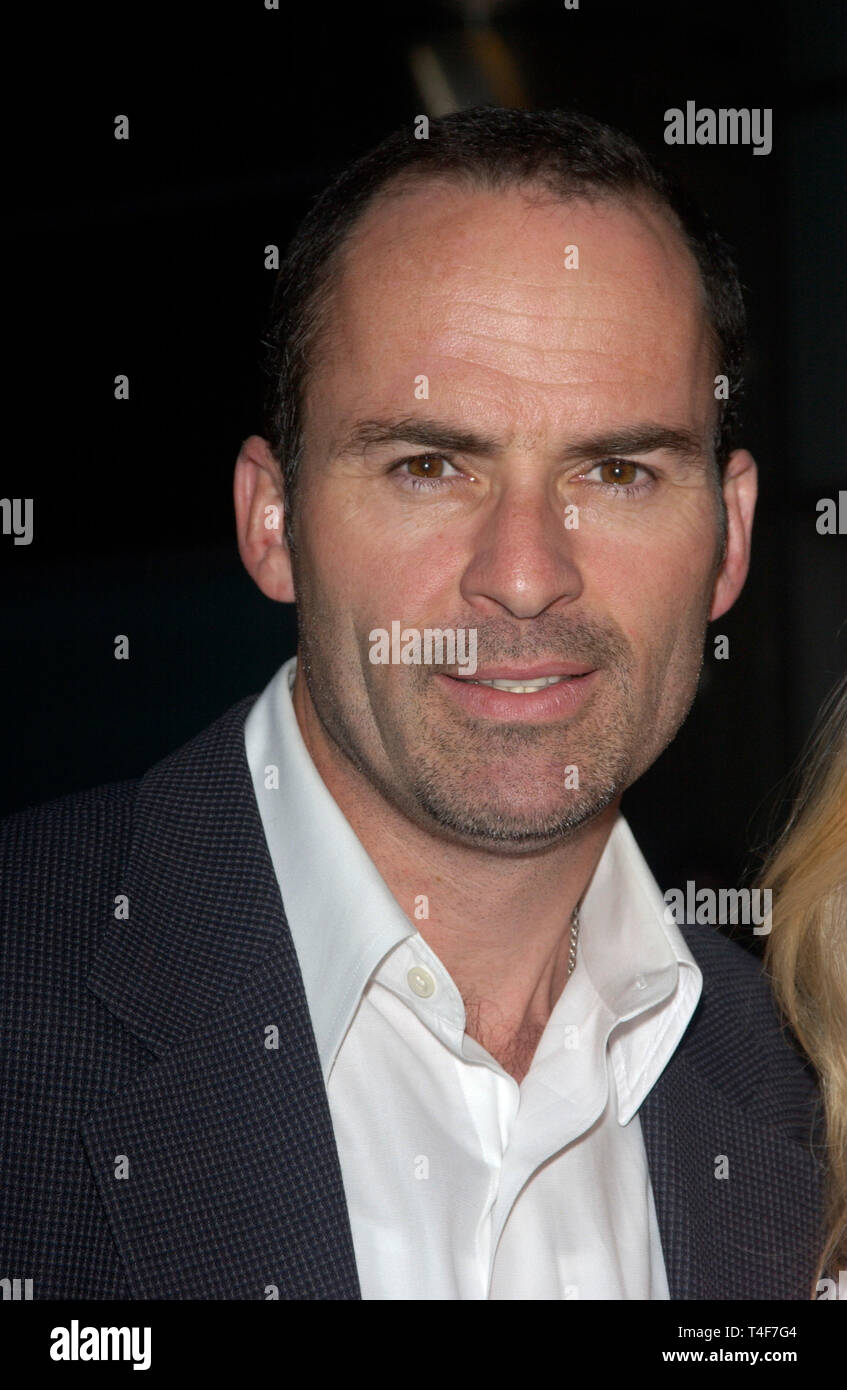 LOS ANGELES, CA. April 06, 2004: Actor MARK DERWIN & girlfriend at the ...