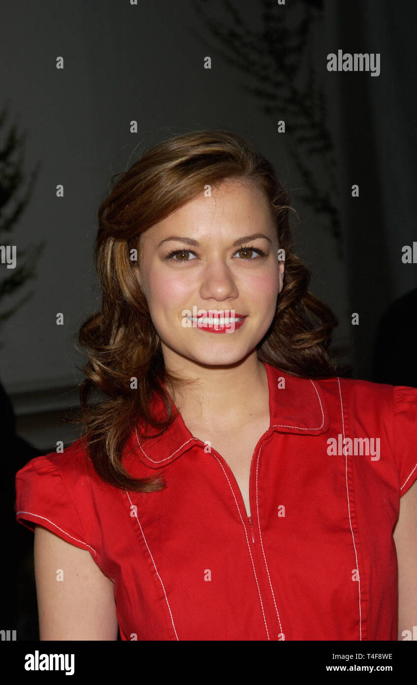 Bethany joy lenz hi-res stock photography and images - Alamy