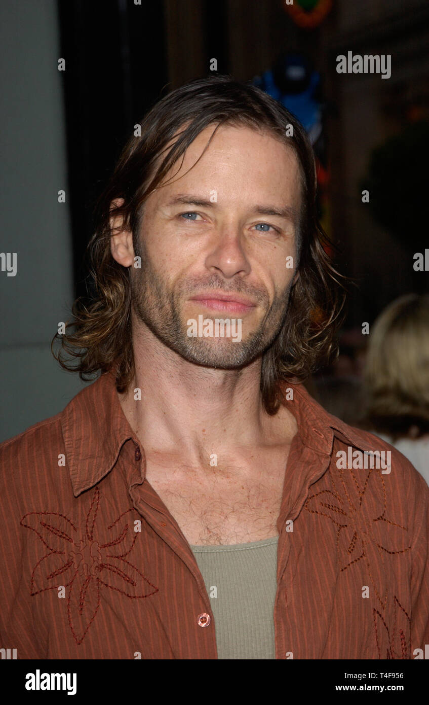 LOS ANGELES, CA. April 22, 2004: Actor GUY PEARCE at the world premiere ...