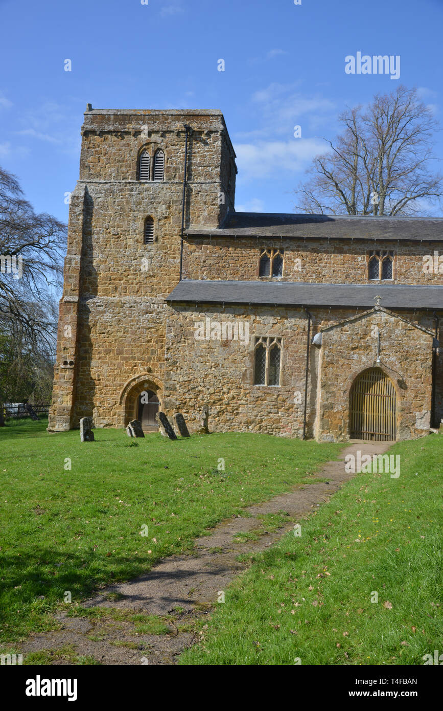 St Peter's Church in the Warwickshire village of Wormleighton Stock ...