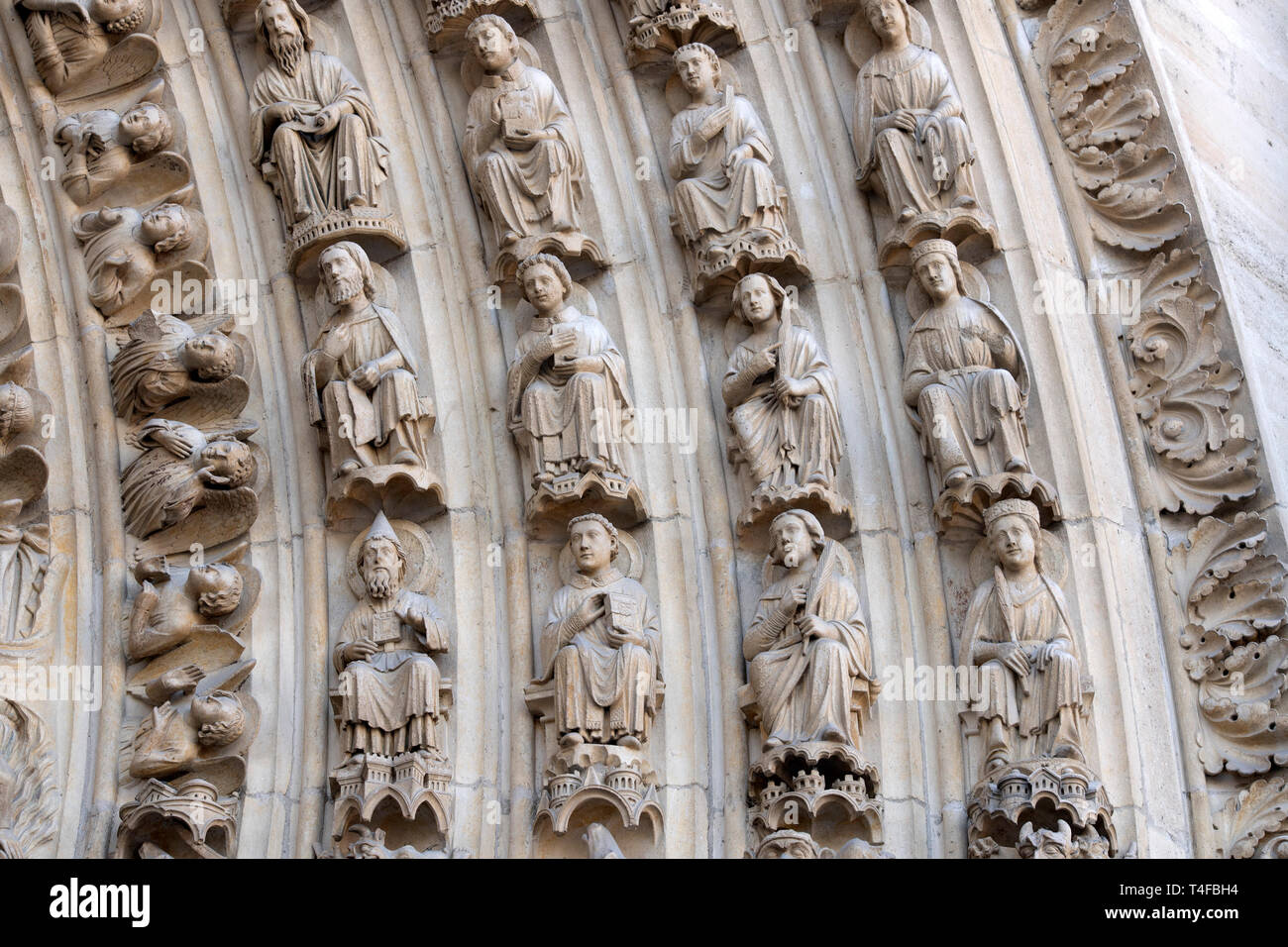 Notre dame paris cathedral statue sculpture and roof detail Stock Photo ...