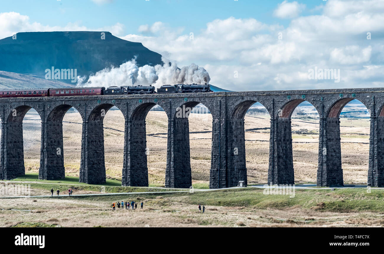 Double header steam train [44871+45407] crossing the iconic Ribblehead ...