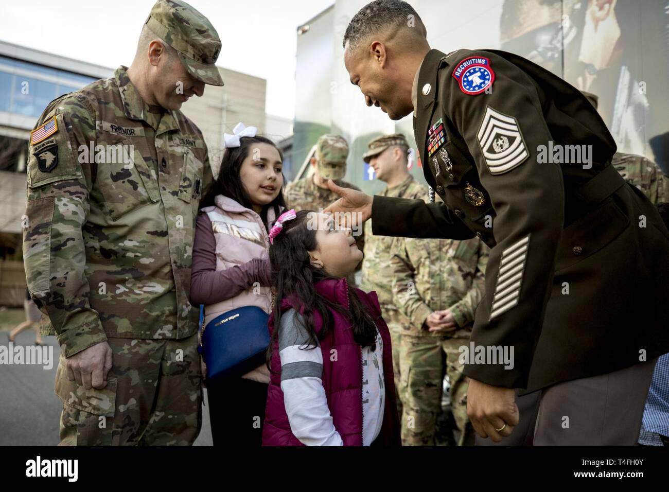 U.S. Army Command Sgt. Maj. Jose R. Hernandez of the U.S. Army New ...