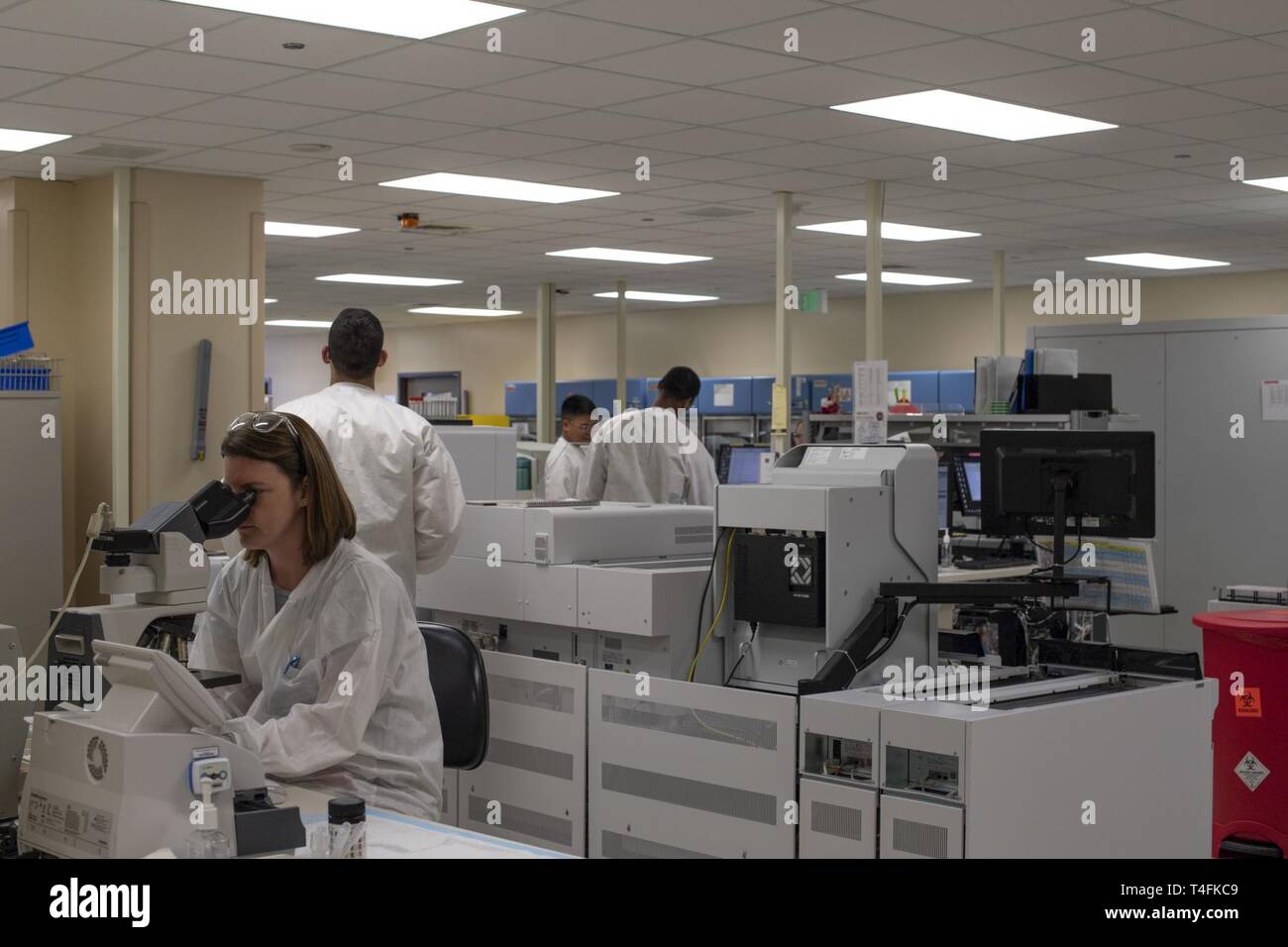 Airmen assigned to the 60th Medical and Diagnostics Therapeutic ...