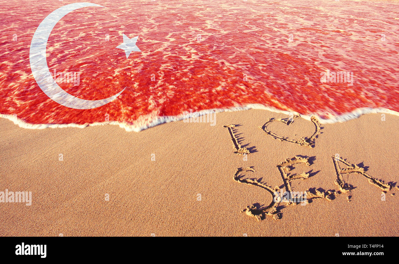 Beach sand, sea and flag Turkey. I love Turkey concept Stock Photo - Alamy