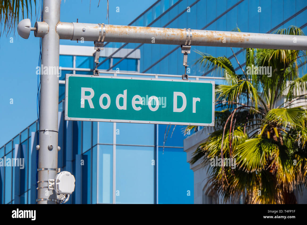 Rodeo Drive Street sign in Beverly Hills Stock Photo - Alamy