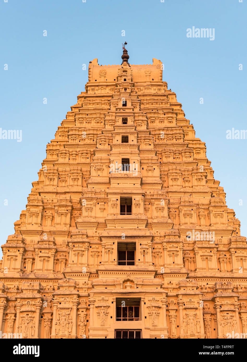 Close-up of gopuram of Virupaksha Temple, Hampi, India Stock Photo - Alamy