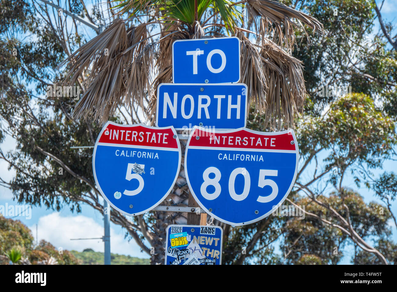 Los angeles freeway signs hi-res stock photography and images - Alamy
