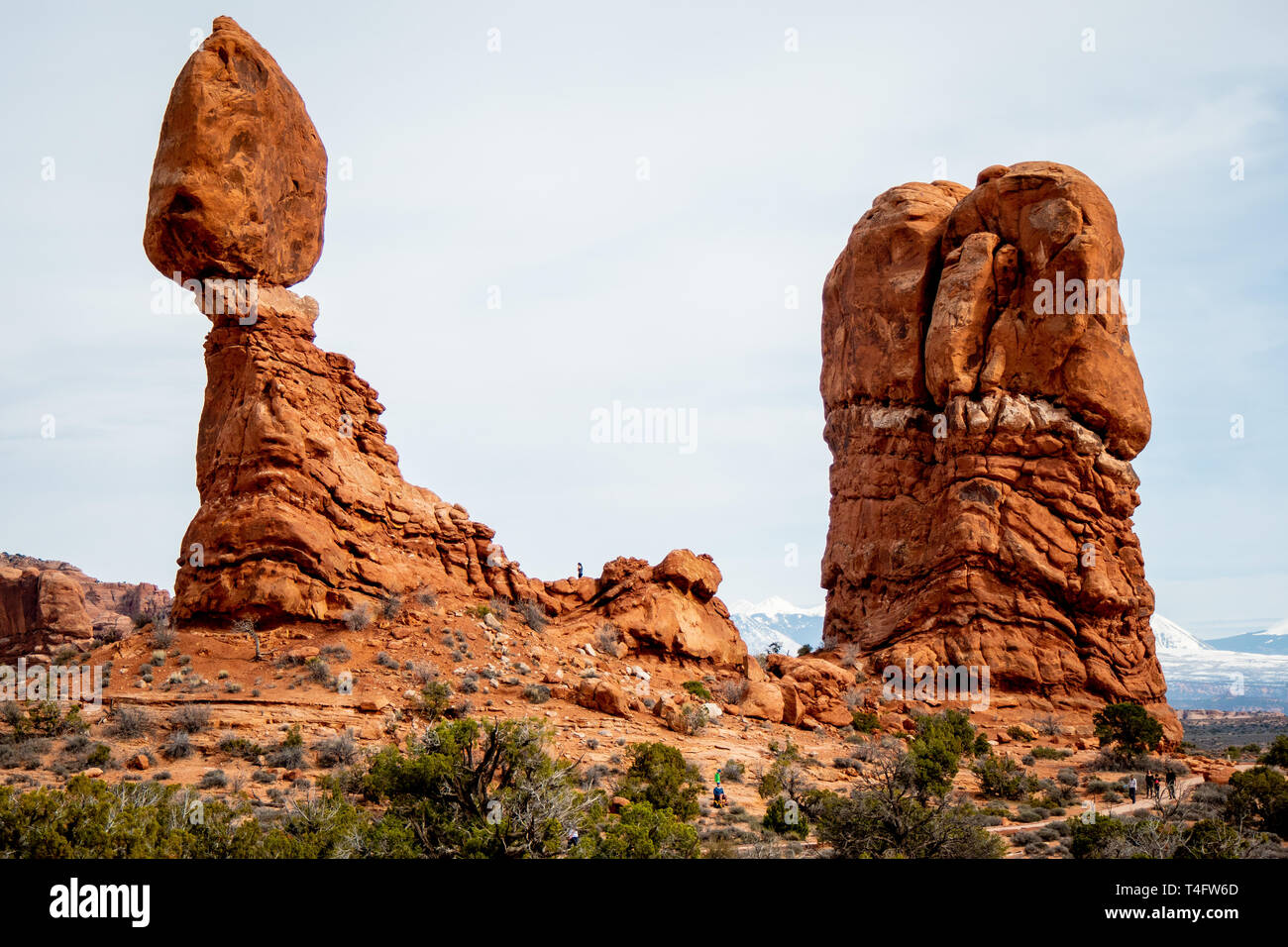 Balancing rock at Arches National Park in Utah Stock Photo - Alamy