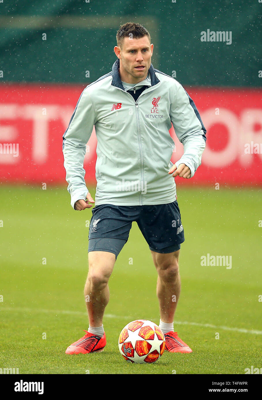 James milner liverpool training hi-res stock photography and images - Alamy