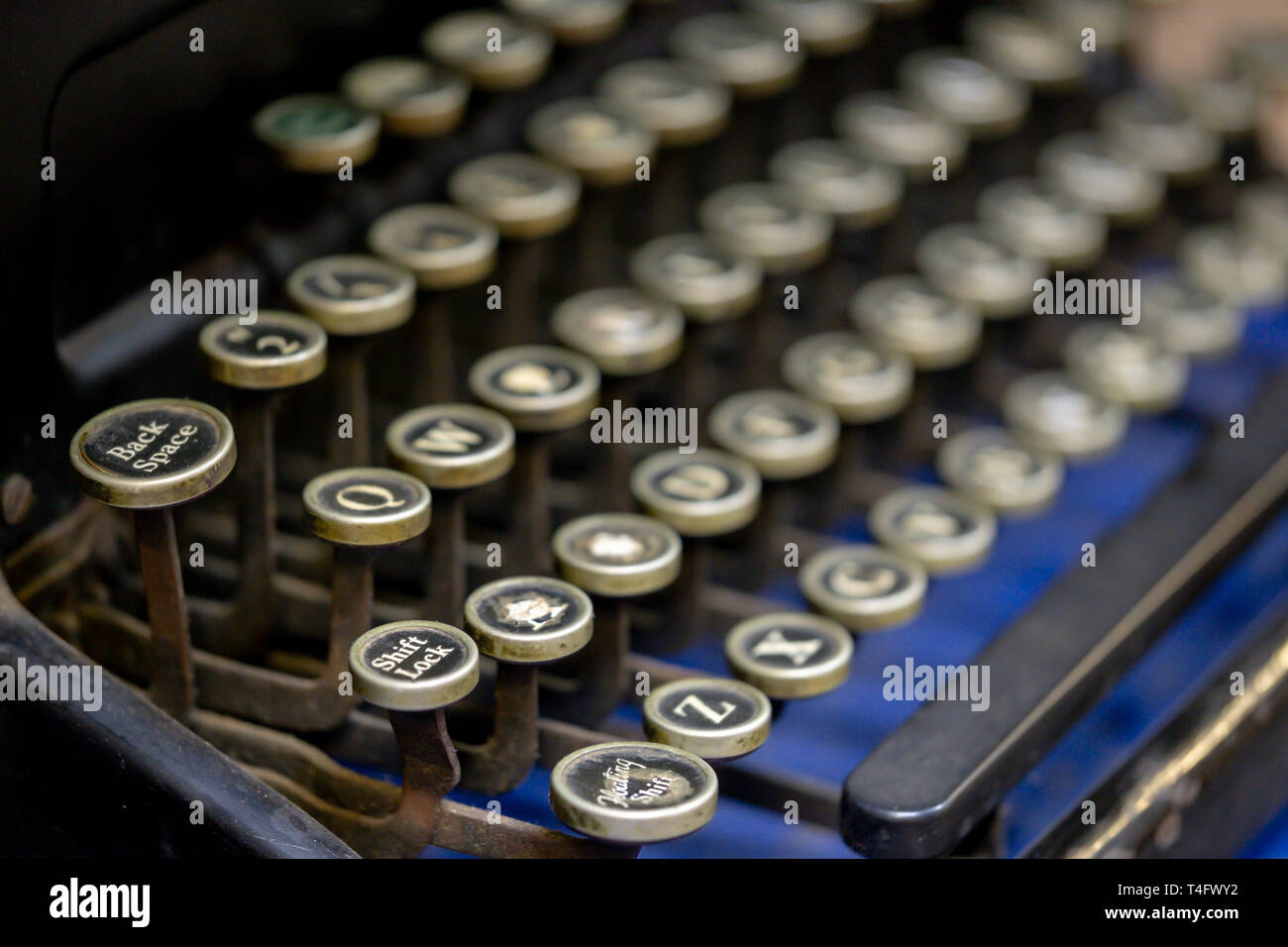 Back space key hi-res stock photography and images - Alamy