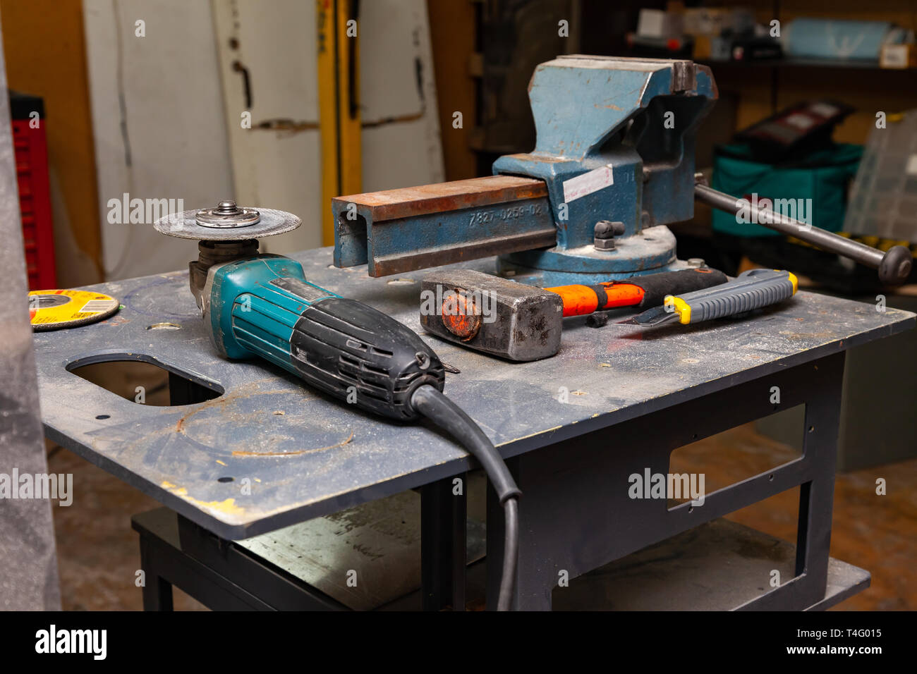 Large cutting disc hi-res stock photography and images - Alamy