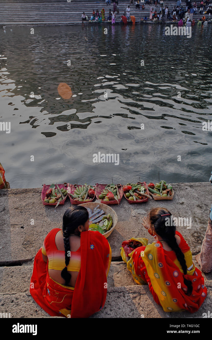 28-Oct-2006-Chhat pooja is dedicated to the Sun GOD and his sister at ...