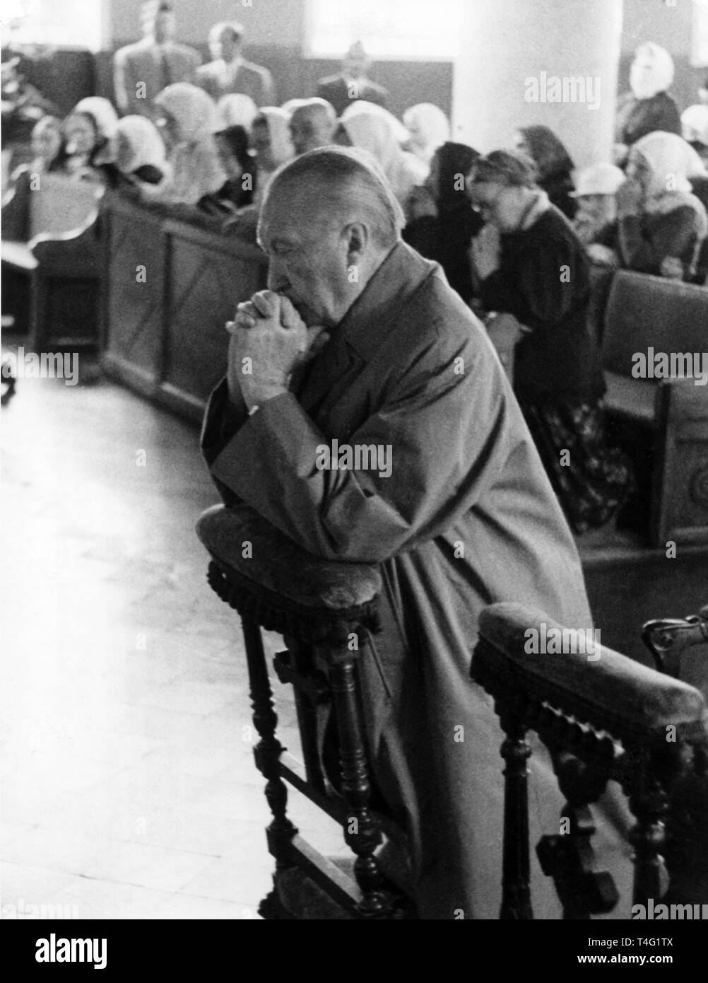 Globke adenauer hi-res stock photography and images - Alamy
