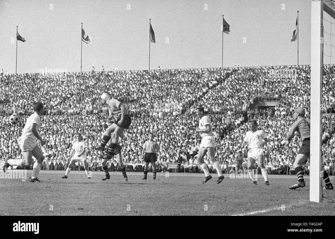 An action scene during the match in Stuttgart, on 29 June 1963. | usage ...