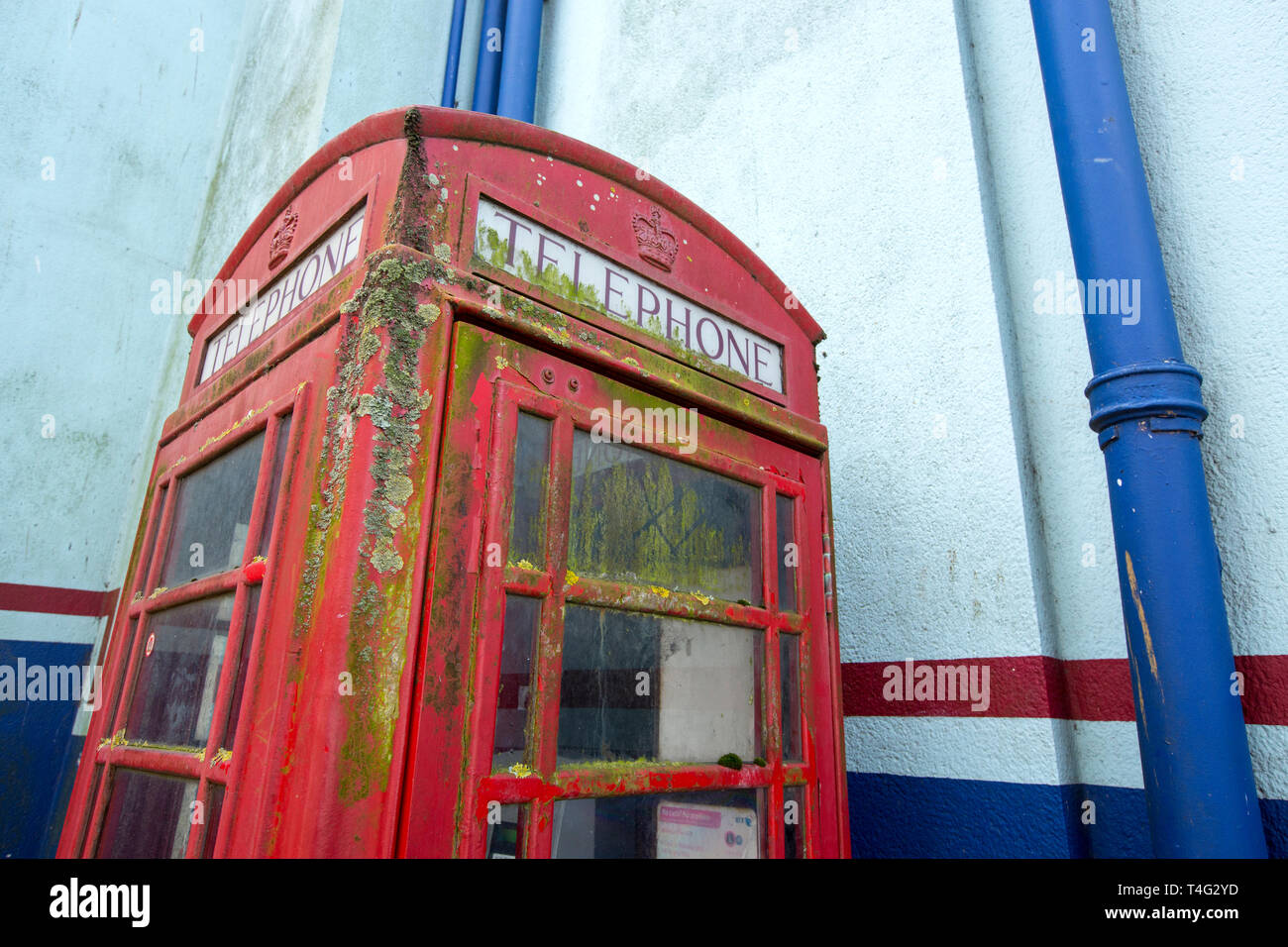 St ives telephone box hi-res stock photography and images - Alamy