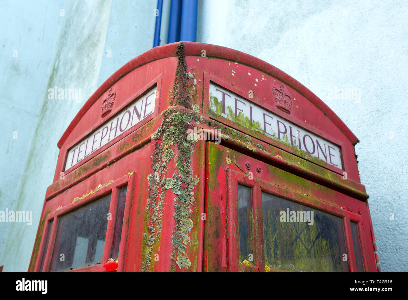 St ives telephone box hi-res stock photography and images - Alamy