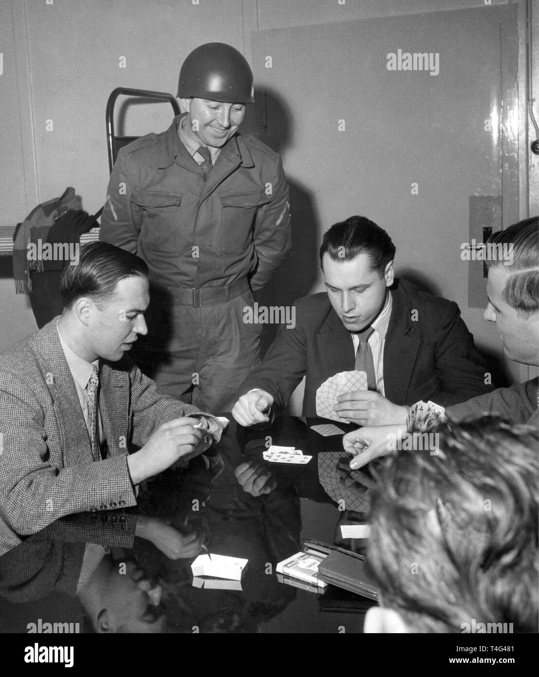 Volunteer soldiers of the newly founded German armed forces ...