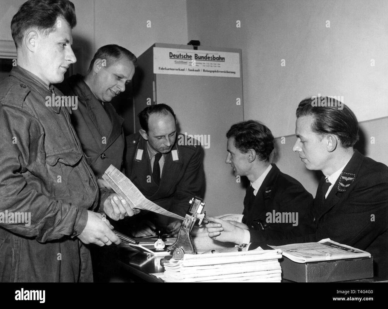 The German Rail has established a counter in the Litzmann barracks in ...