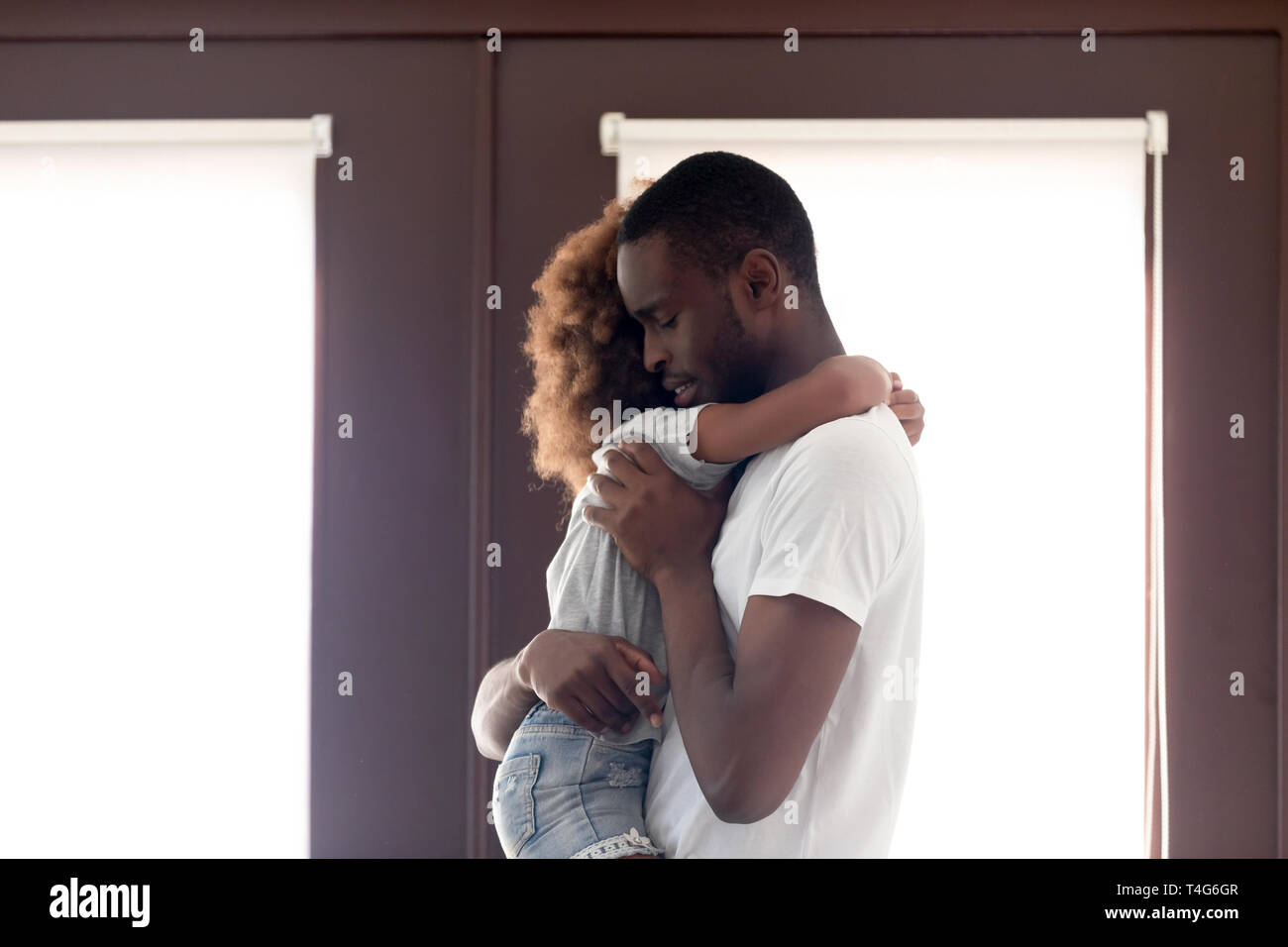 Father saying goodbye to family hi-res stock photography and images - Alamy