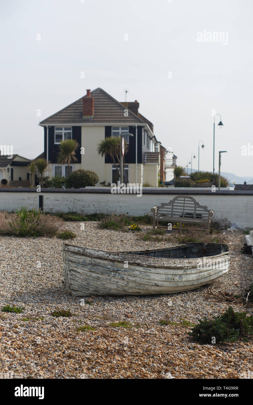 Shingle garden hi-res stock photography and images - Alamy
