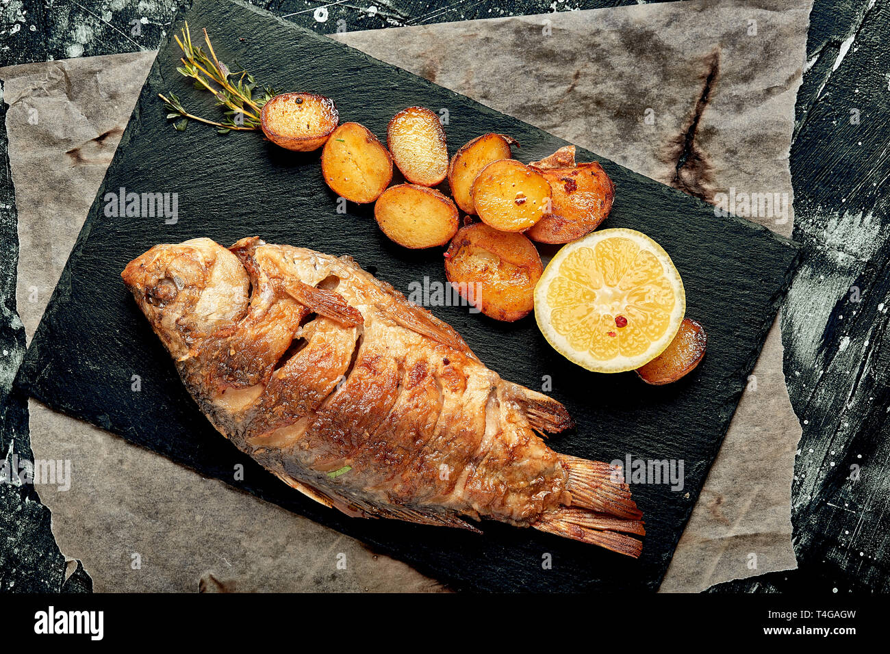 Whole Cooked Fish Plate High Resolution Stock Photography and Images ...