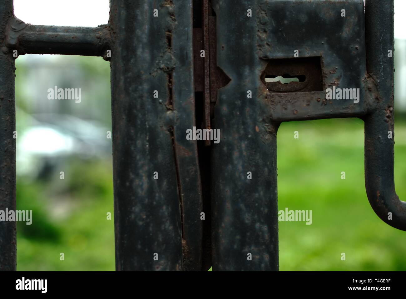 Keyhole garden hi-res stock photography and images - Alamy