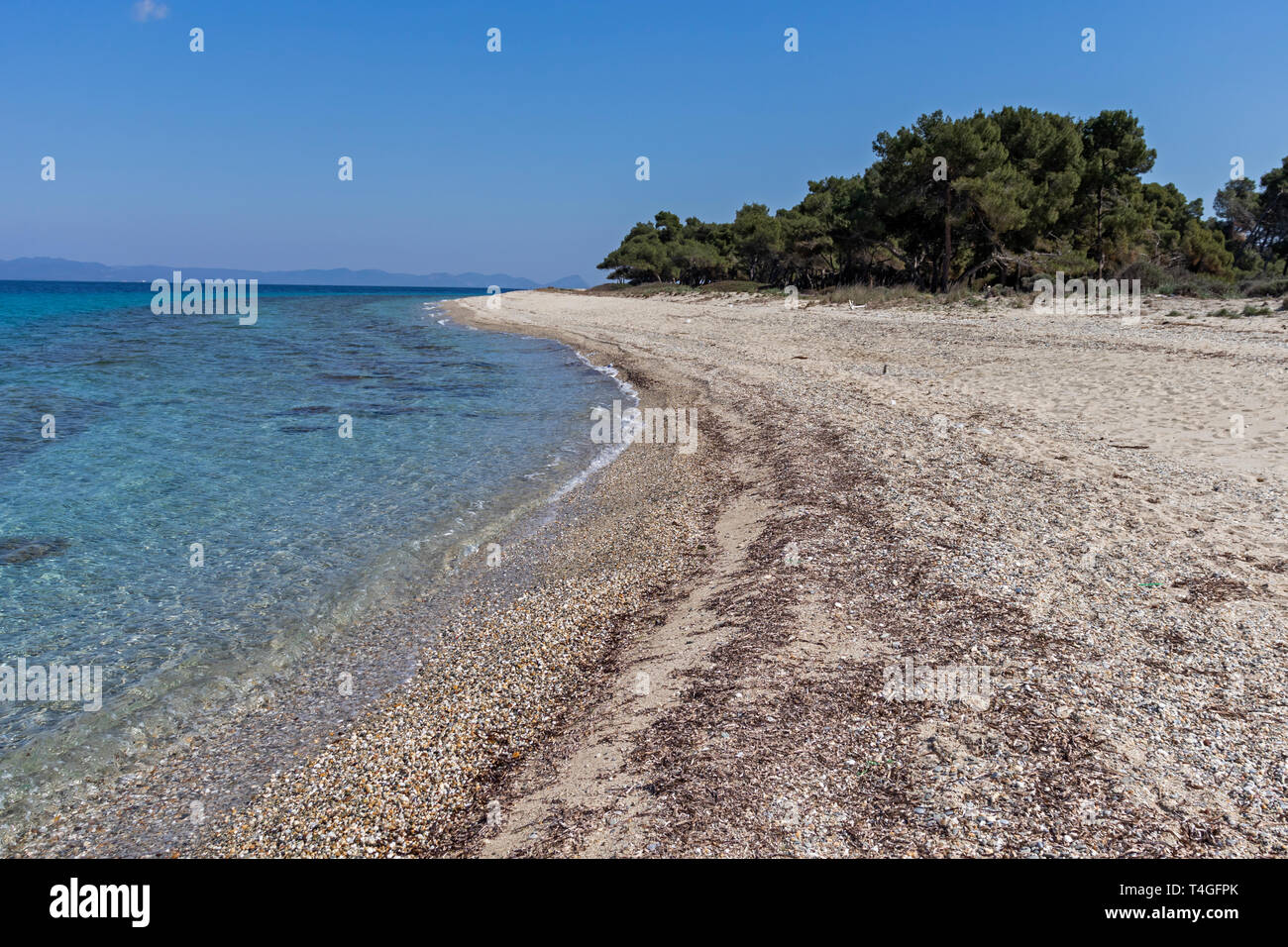 Amazing view of Lagoon Beach at Kassandra Peninsula, Chalkidiki ...