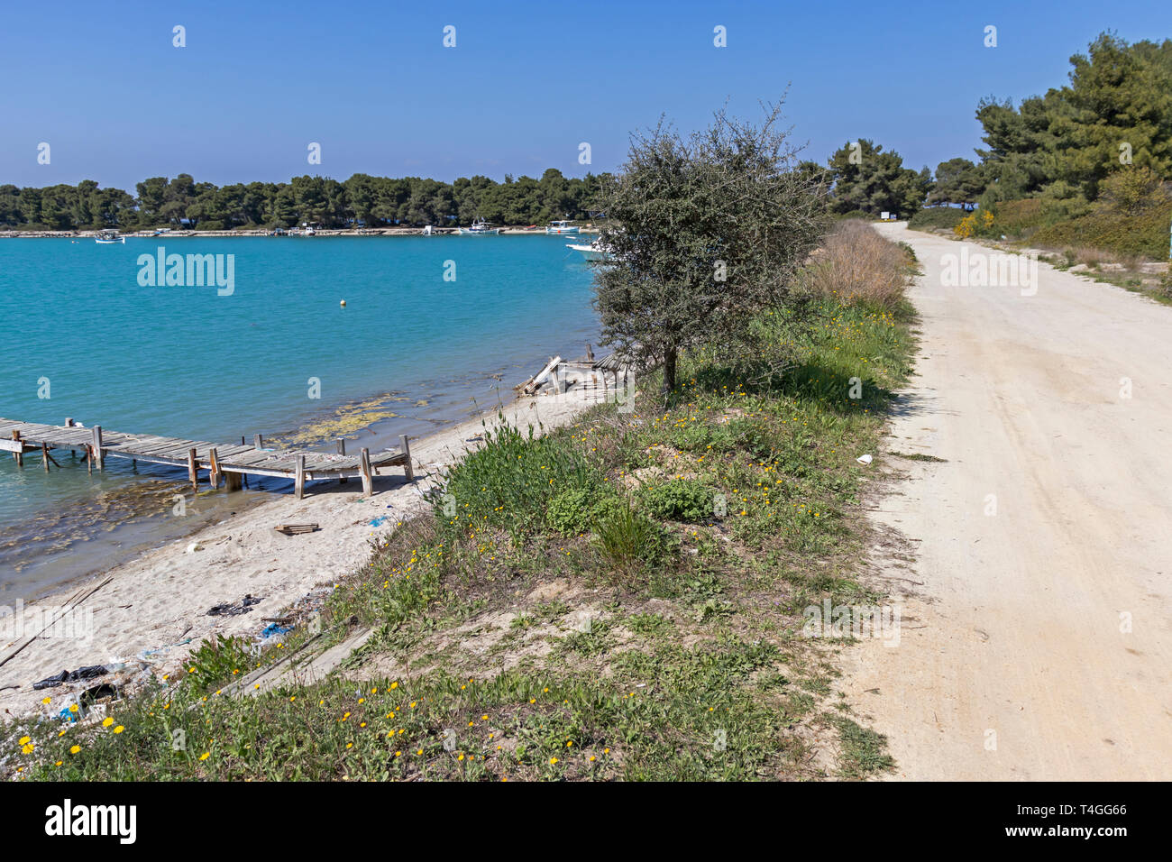 Amazing view of Lagoon Beach at Kassandra Peninsula, Chalkidiki ...