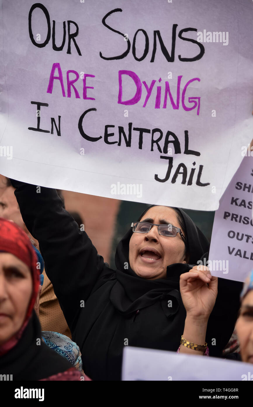 Floating jail hi-res stock photography and images - Alamy