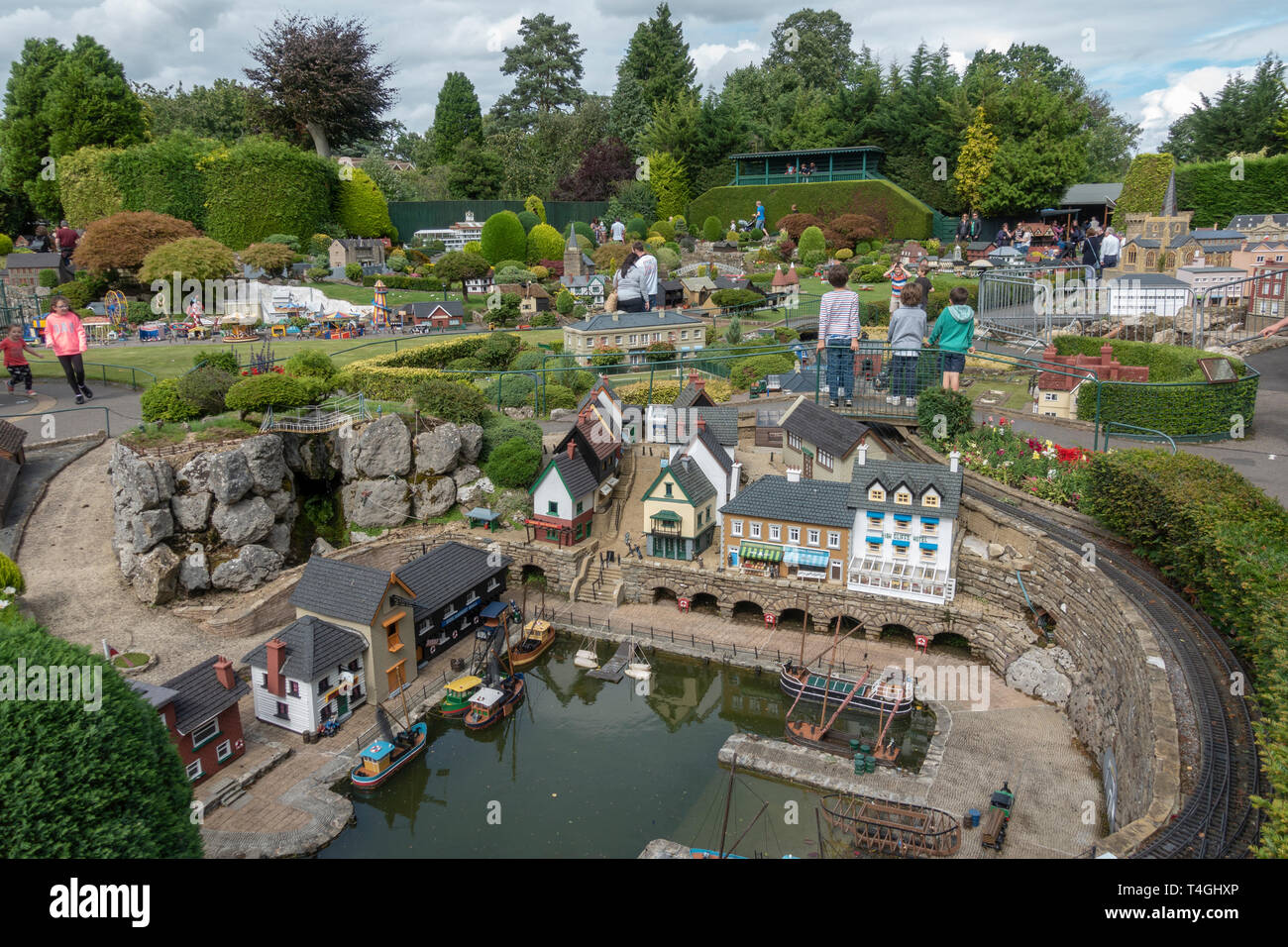 Bekonscot model village beaconsfield hi-res stock photography and ...