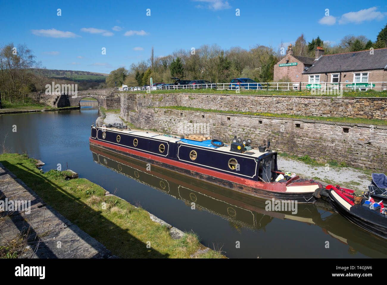 Derbyshire whaley bridge hi-res stock photography and images - Alamy
