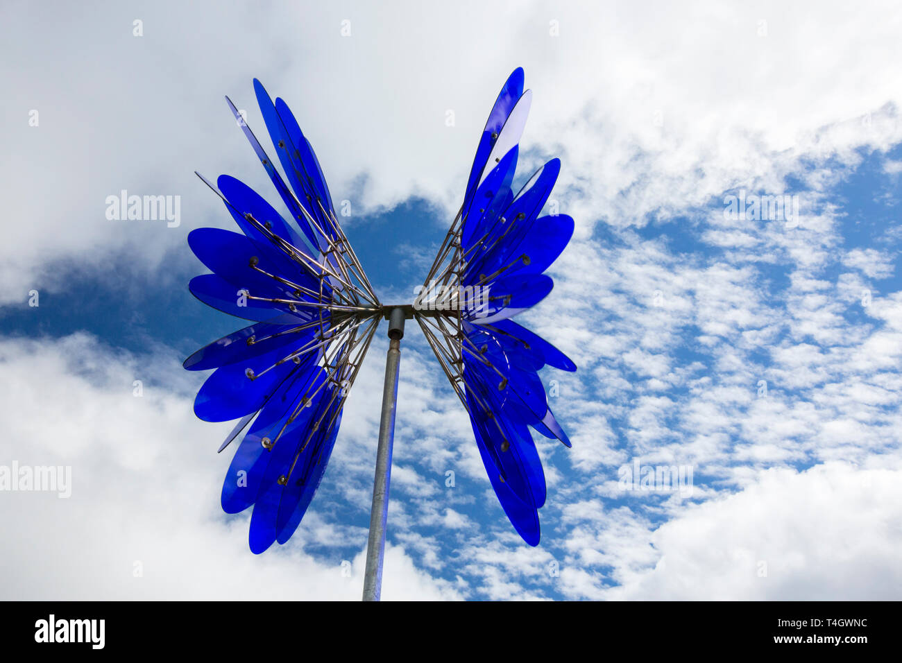 Wind sculptures hi-res stock photography and images - Alamy
