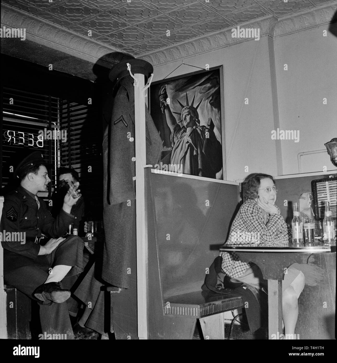 1940's police woman hi-res stock photography and images - Alamy