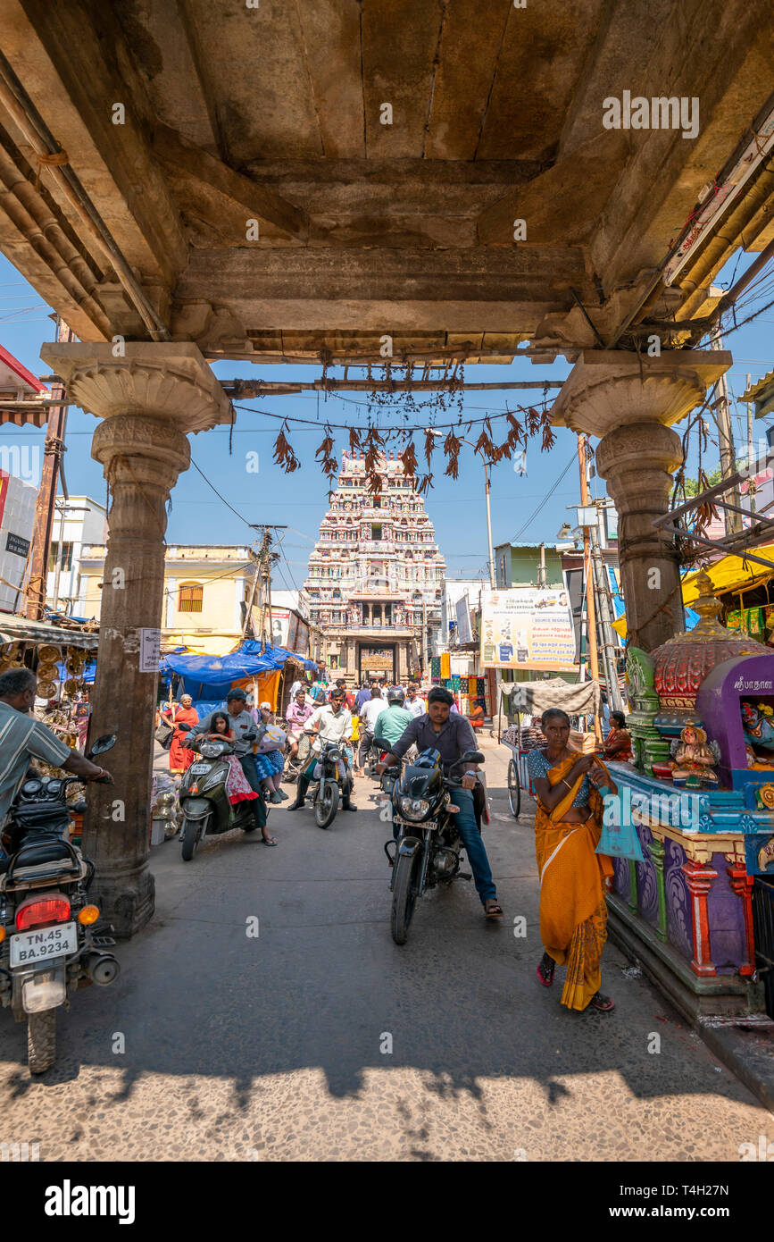 Vertical streetview of Sri Ranganathaswamy Temple in Trichy, India ...