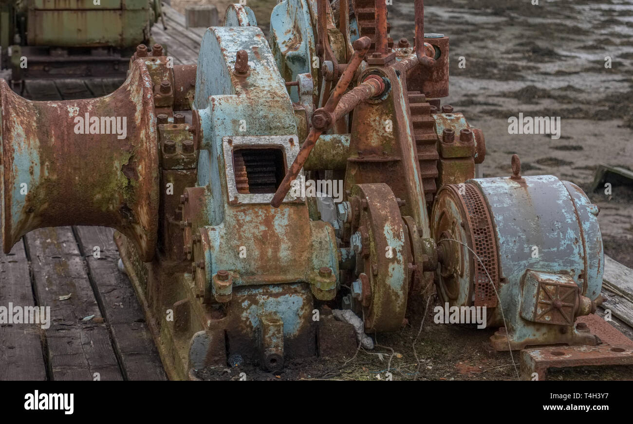 Rusty marine engines hi-res stock photography and images - Alamy