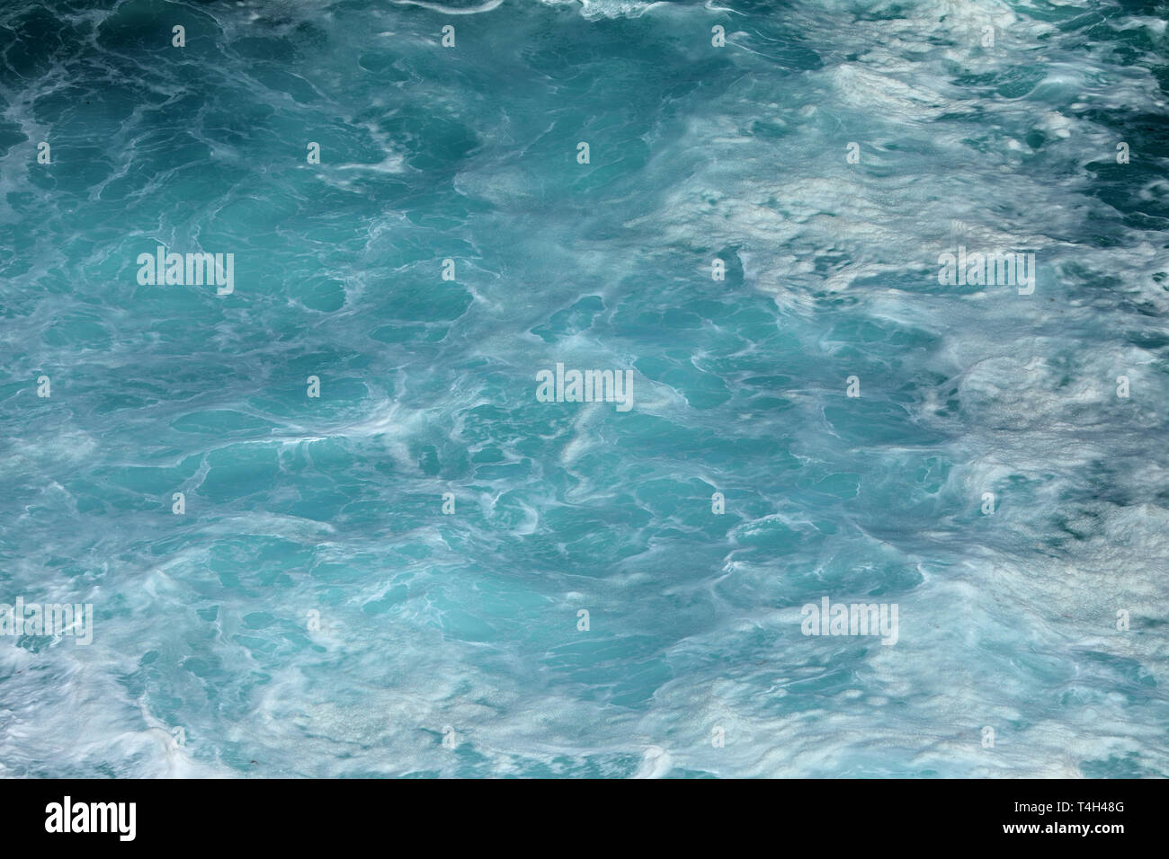 Sea Ocean Sea water with different water colours Stock Photo - Alamy