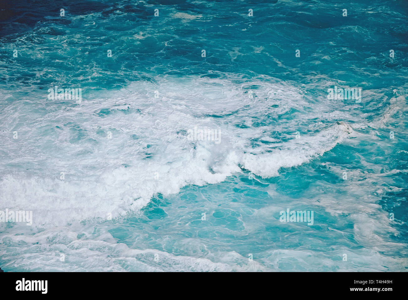 Sea Ocean Sea water with different water colours Stock Photo - Alamy