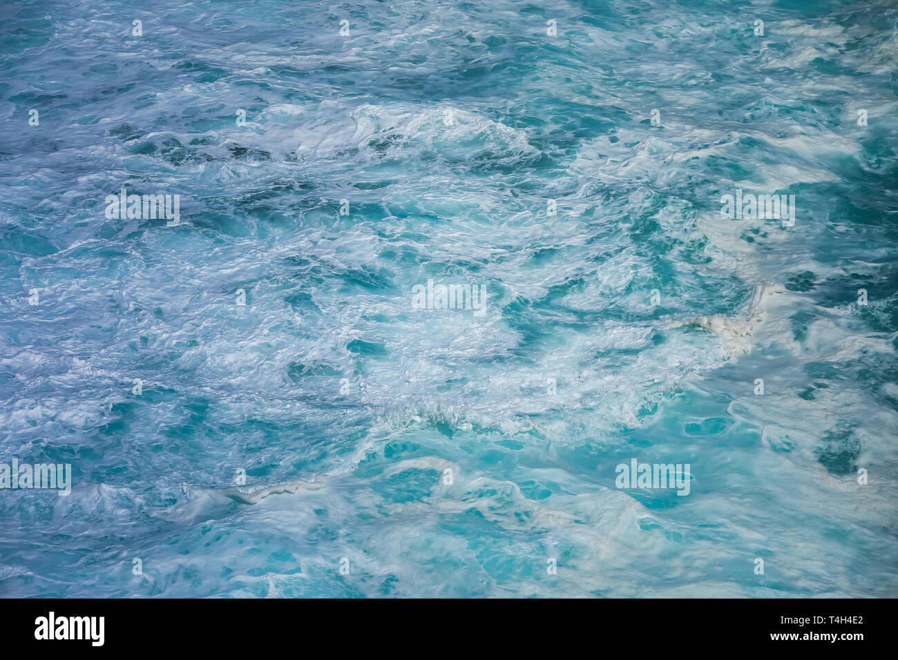 Sea Ocean Sea water with different water colours Stock Photo - Alamy