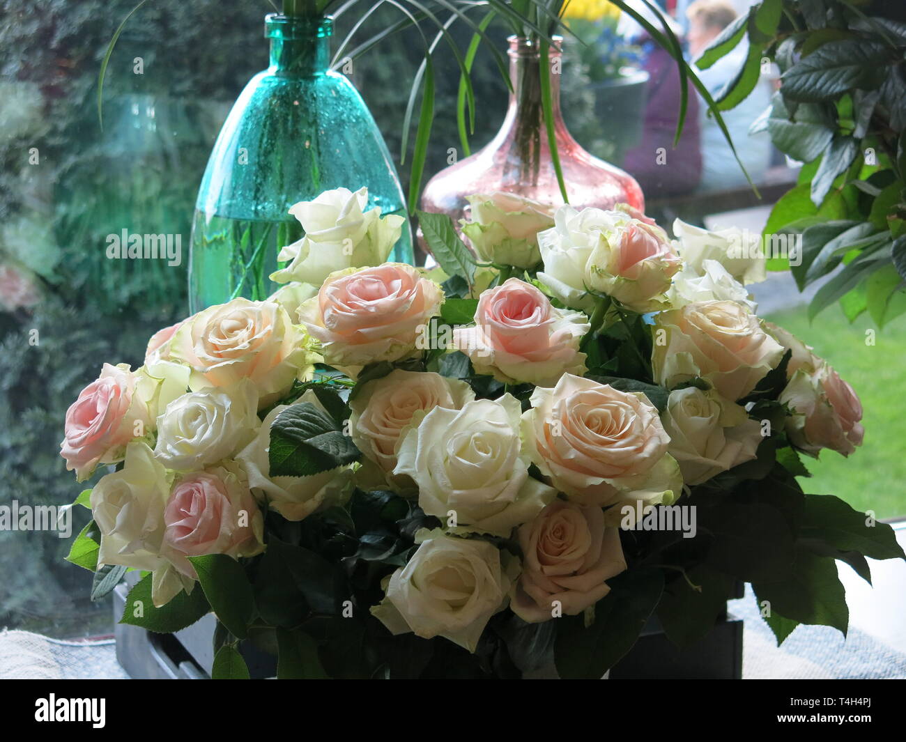 Dutch floristry hi-res stock photography and images - Alamy
