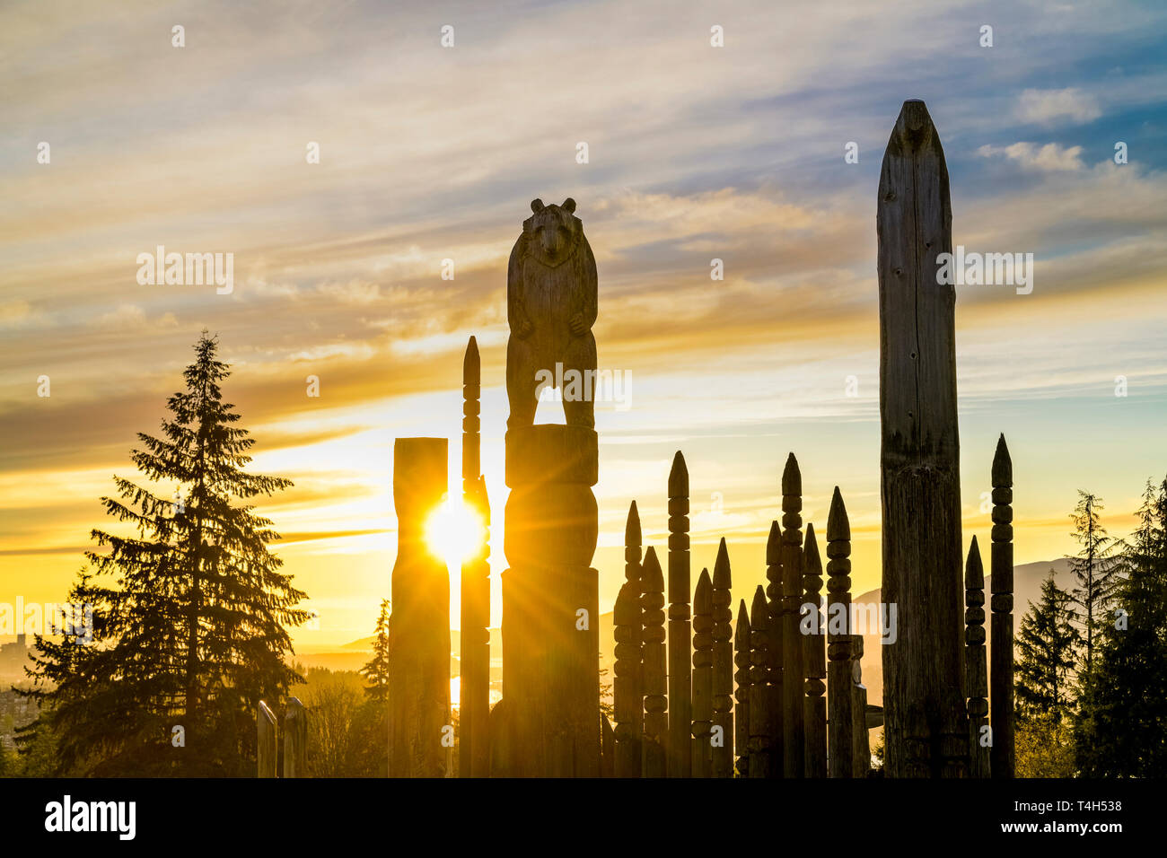 Japanese Ainu totems, Kamui Mintara, Playground of the Gods, Kushiro ...