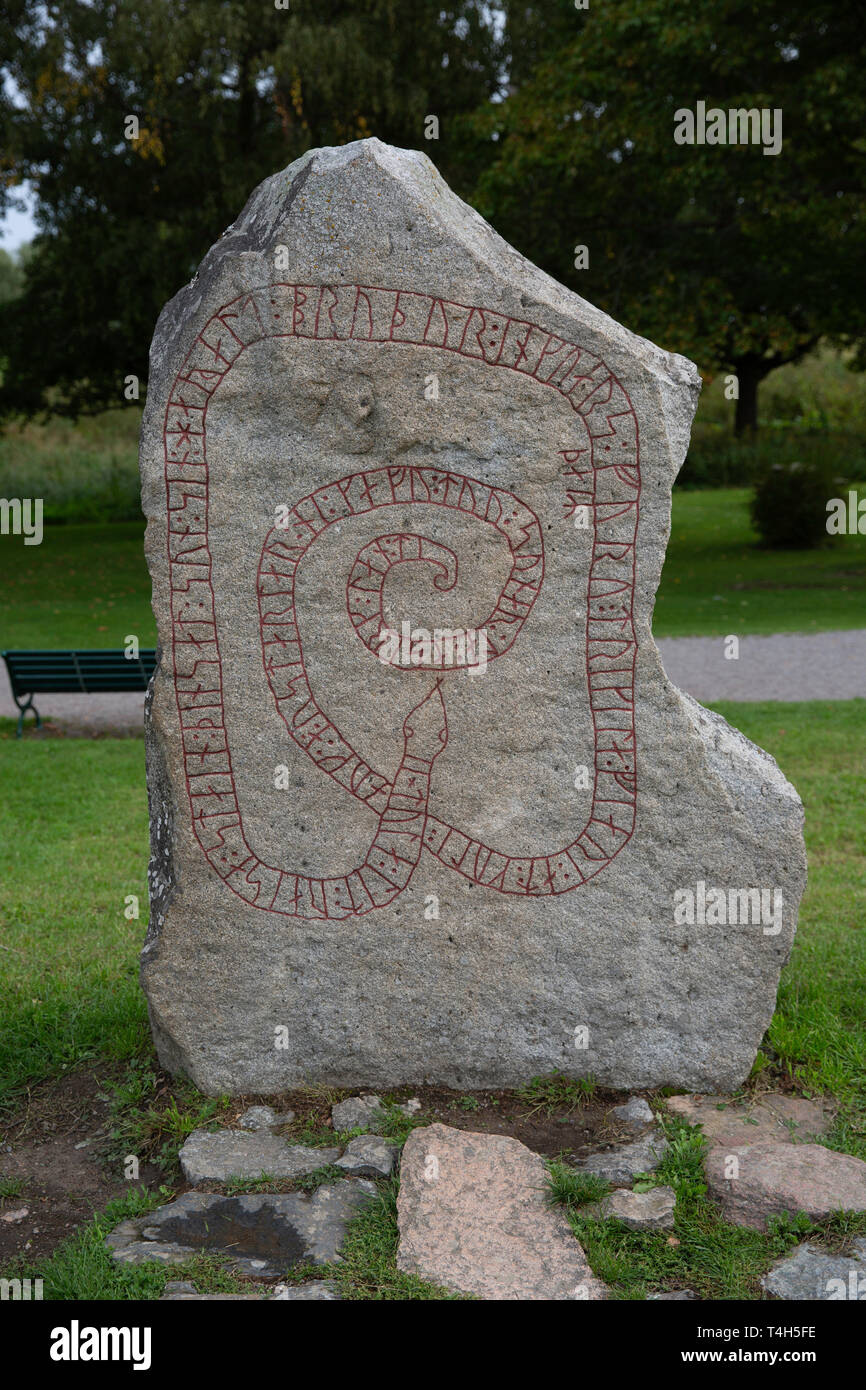 Runic symbols hi-res stock photography and images - Alamy