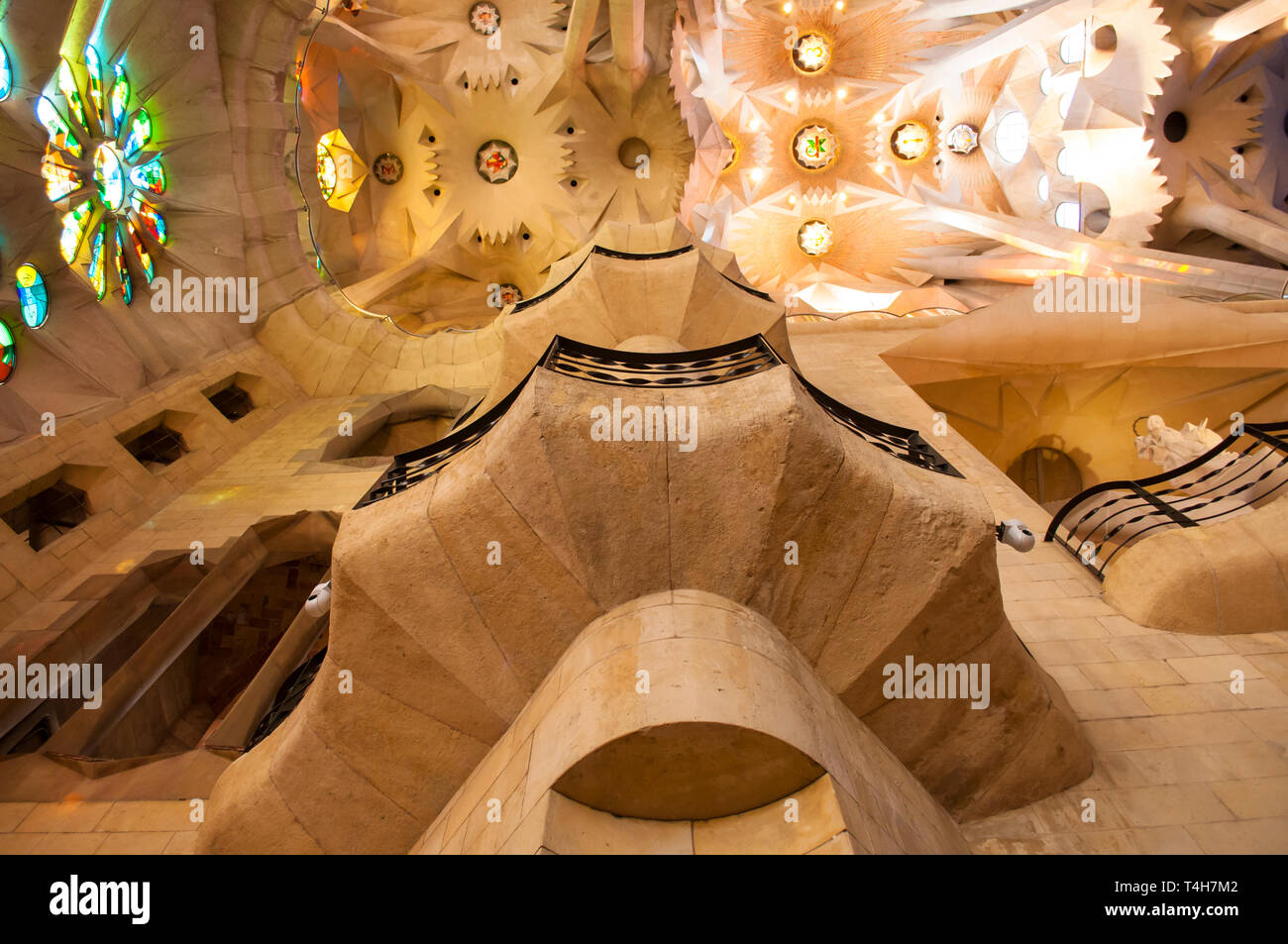 Ceiling of the interior of the expiatory temple of the Sagrada Familia ...